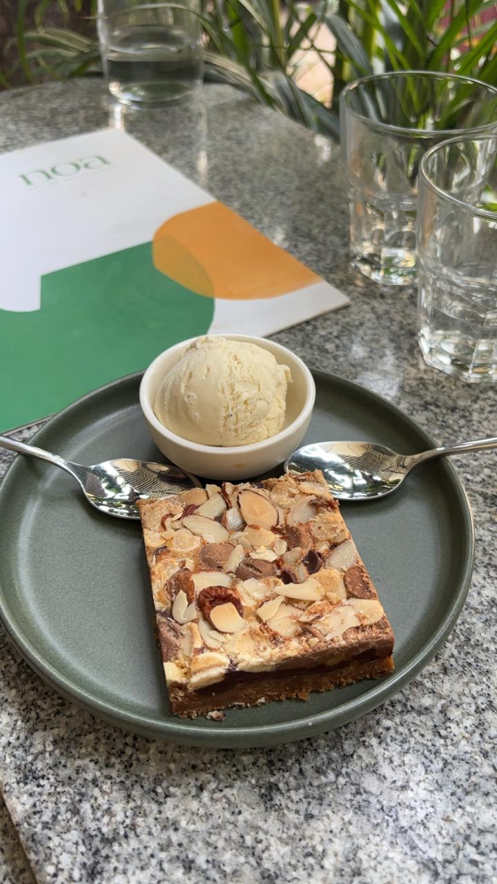 10+ Best Cafes in Bandra: Bandra Famous Cafe